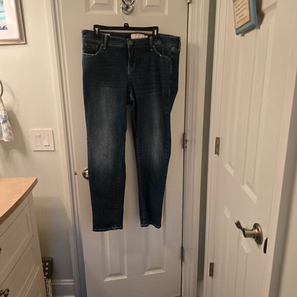 torrid | Jeans | Torrid Boyfriend Jeans 6r | Poshmark